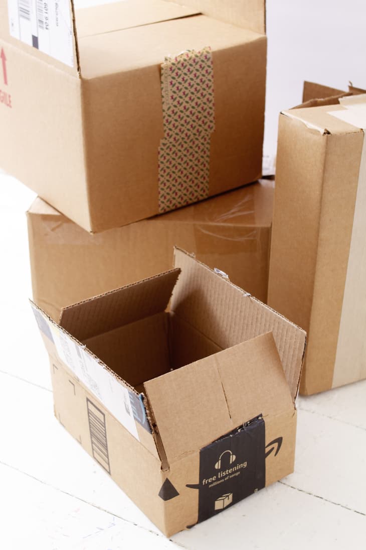 How To Give Gifts In Cardboard Shipping Boxes Apartment Therapy
